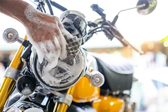 Motor Bersih dan Prima, Perhatikan Cara Mencuci yang Aman ...